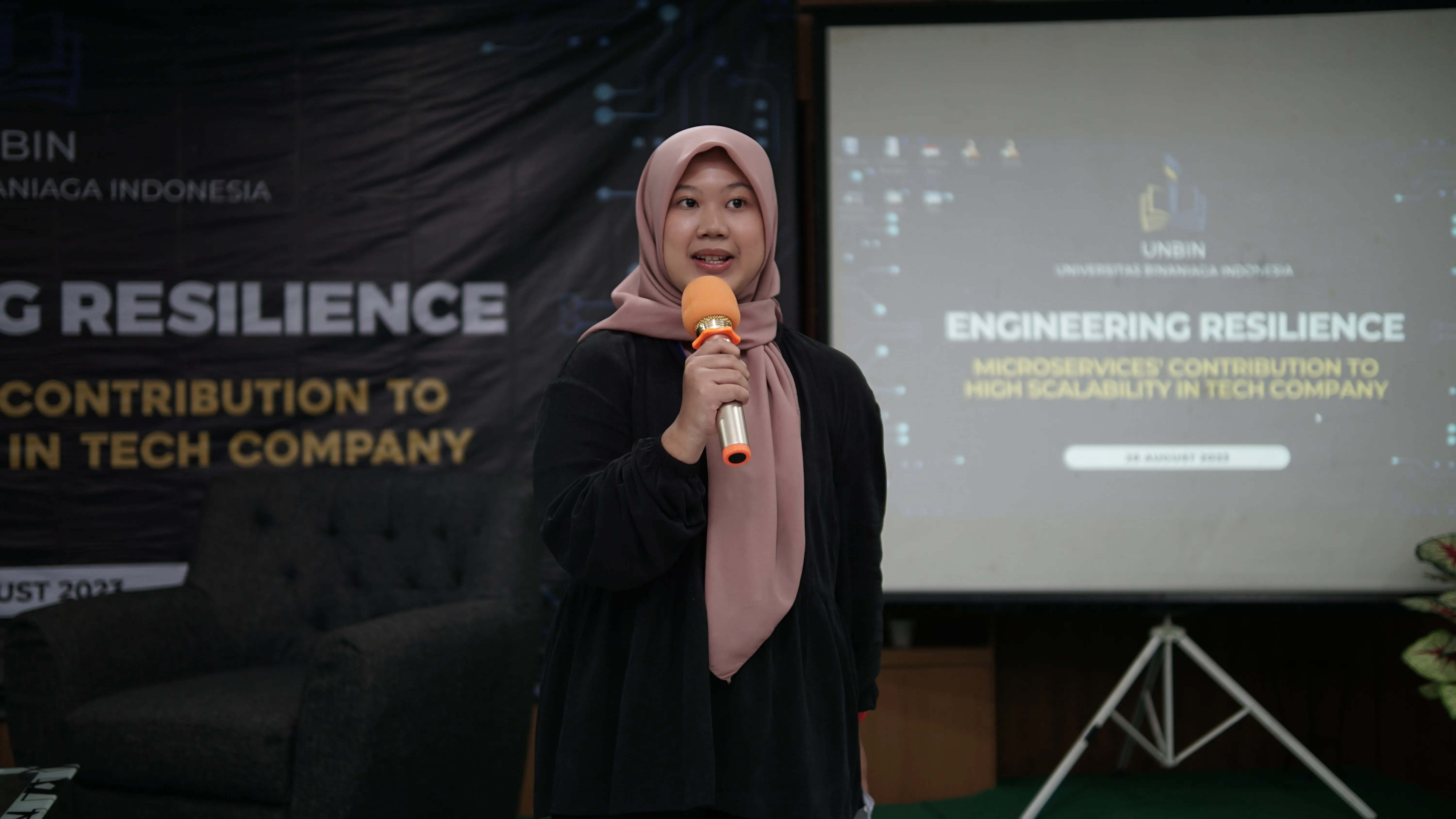 Universitas Binaniaga Indonesia - UNBIN